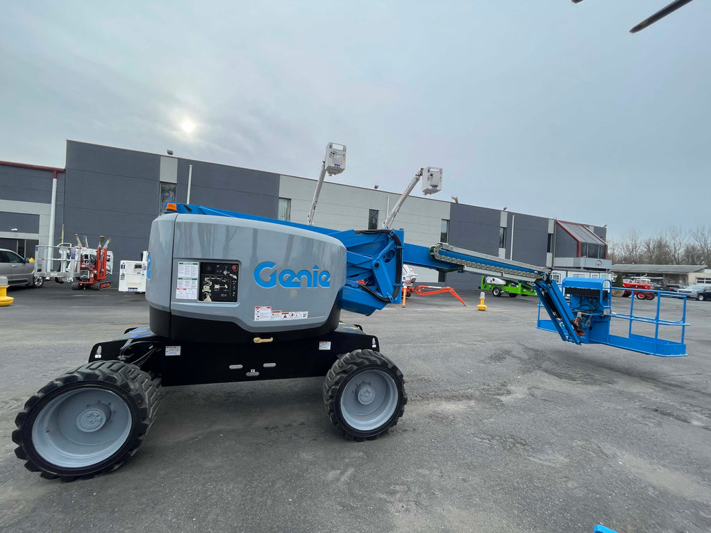 2015 GENIE Z62/40 ARTICULATING BOOM LIFT AERIAL LIFT WITH JIB ARM 62' REACH DUAL FUEL 1796 HOURS ...