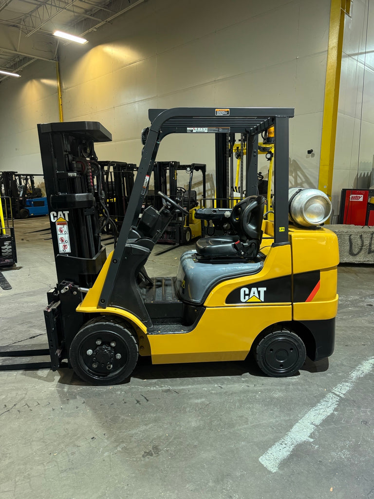 2014 CATERPILLAR 2C6000 6000 LB LP GAS FORKLIFT FINGER TIP CONTROL 82/ ...