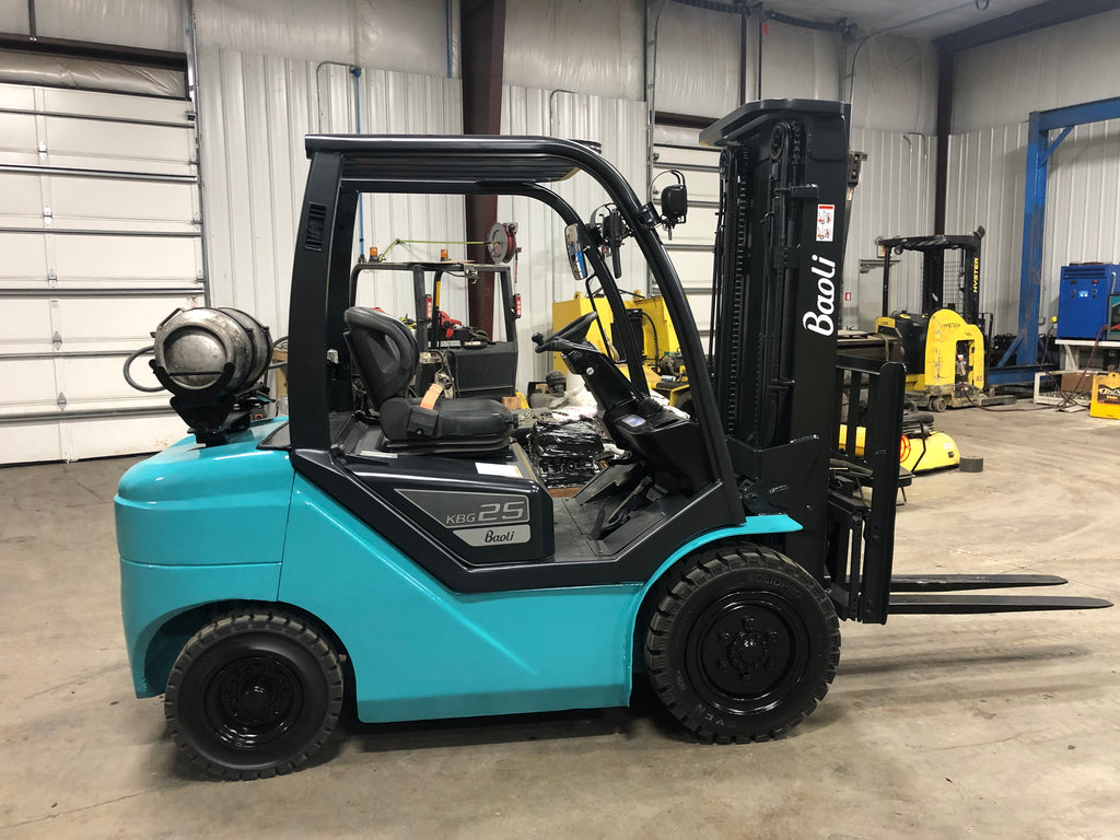 2017 BAOLI KBG25 5000 LB LP GAS FORKLIFT PNEUMATIC 85/189 3 STAGE MAST ...