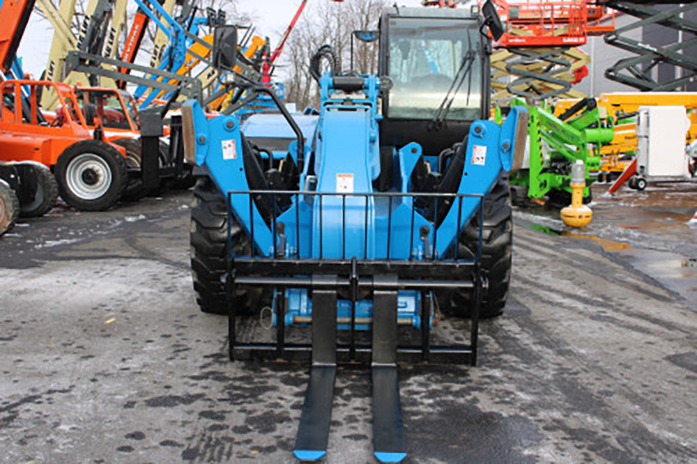 2017 GENIE GTH1256 12000 LB DIESEL TELESCOPIC FORKLIFT TELEHANDLER ...