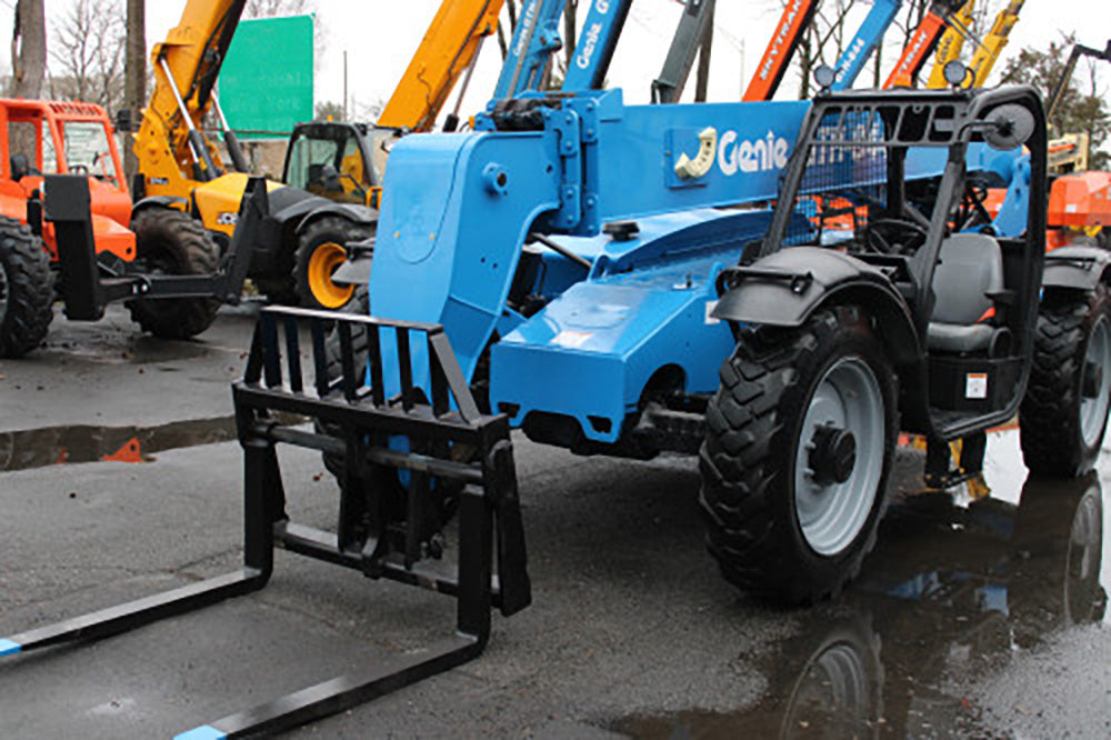 2015 GENIE GTH844 8000 LB DIESEL TELESCOPIC FORKLIFT TELEHANDLER ...