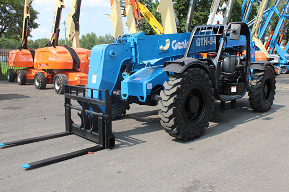 2017 GENIE GTH844 8000 LB DIESEL TELESCOPIC FORKLIFT TELEHANDLER ...