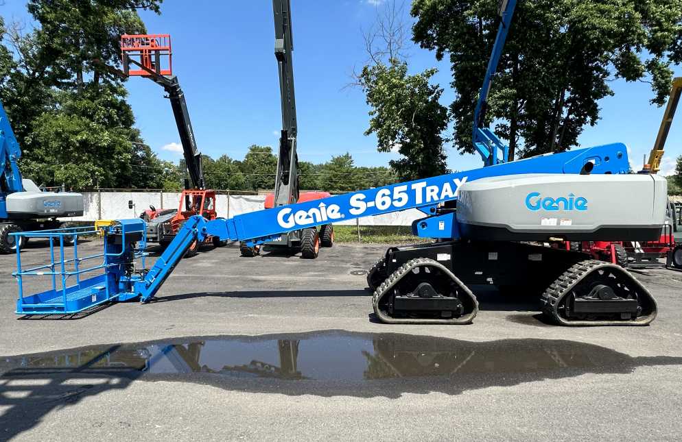 2018 GENIE S65 TRAX TELESCOPIC STRAIGHT BOOM LIFT AERIAL LIFT WITH JIB ...