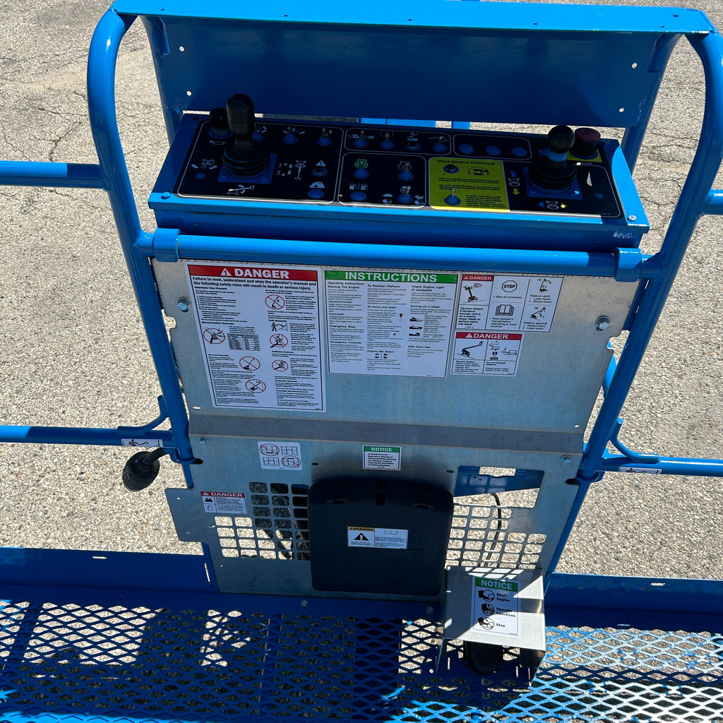 2014 GENIE S85 TELESCOPIC STRAIGHT BOOM LIFT AERIAL LIFT WITH JIB ARM ...