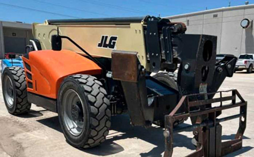 2019 JLG 1055 10000 LB DIESEL TELESCOPIC FORKLIFT 4WD ENCLOSED CAB WITH ...