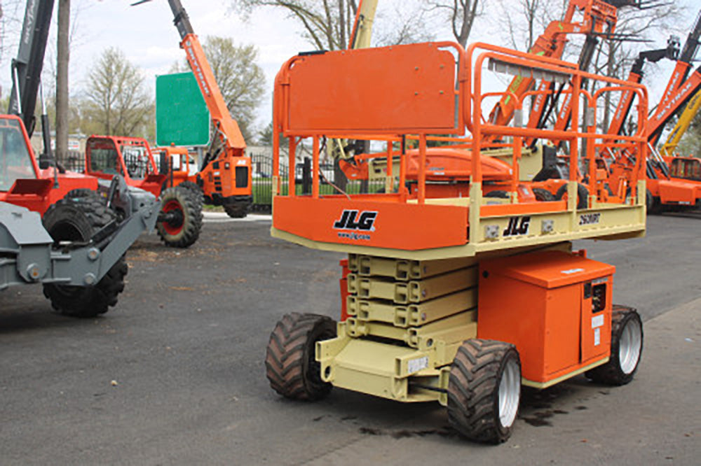 2019 JLG 260MRT SCISSOR LIFT 26' REACH DIESEL ROUGH TERRAIN 4WD 1011 H ...