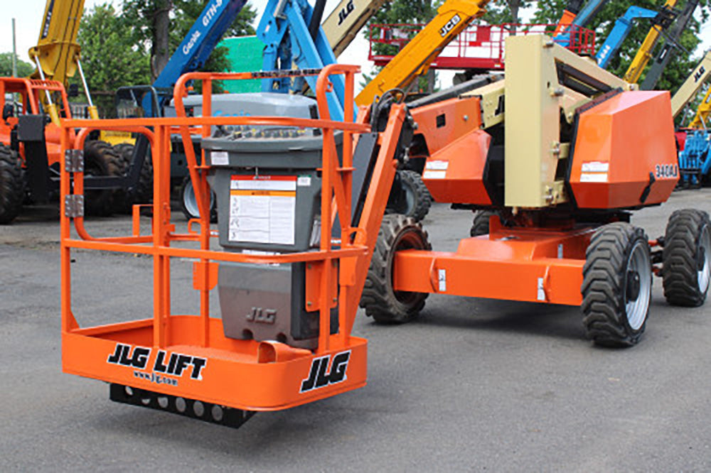2014 JLG 340AJ ARTICULATING BOOM LIFT AERIAL LIFT WITH JIB ARM 34' REA ...