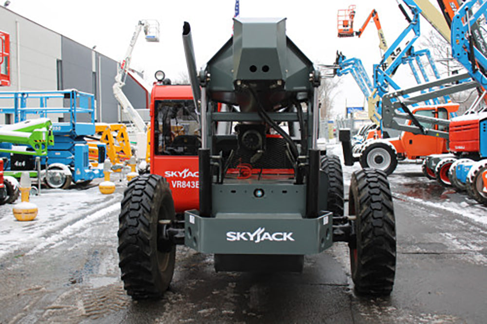 2015 SKYJACK VR843E 8000 LB DIESEL TELESCOPIC FORKLIFT TELEHANDLER ...