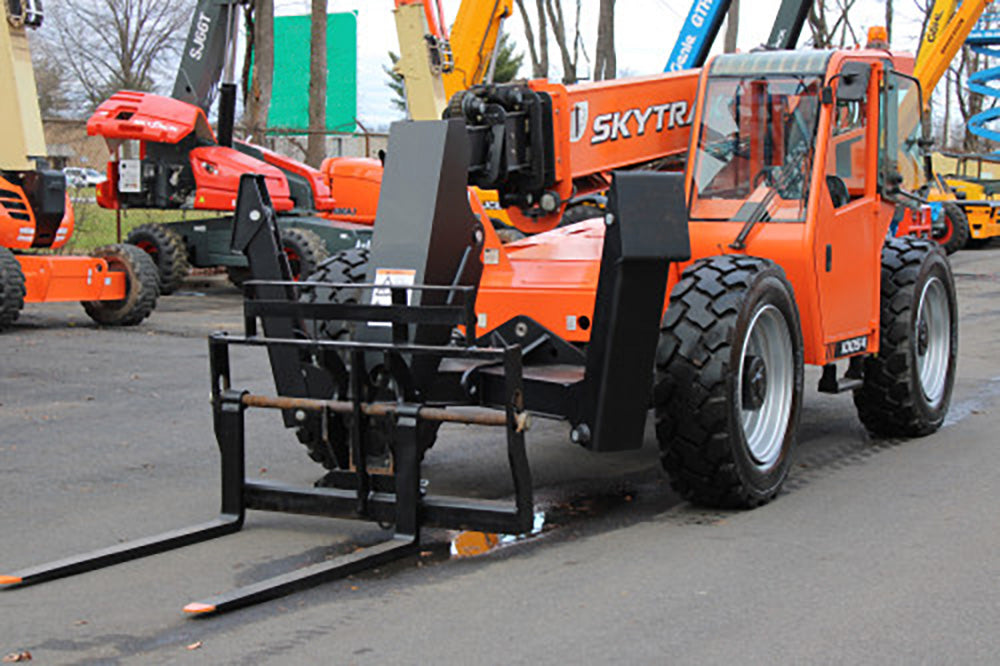 2018 SKYTRAK 10054 10000 LB DIESEL TELESCOPIC FORKLIFT TELEHANDLER ...
