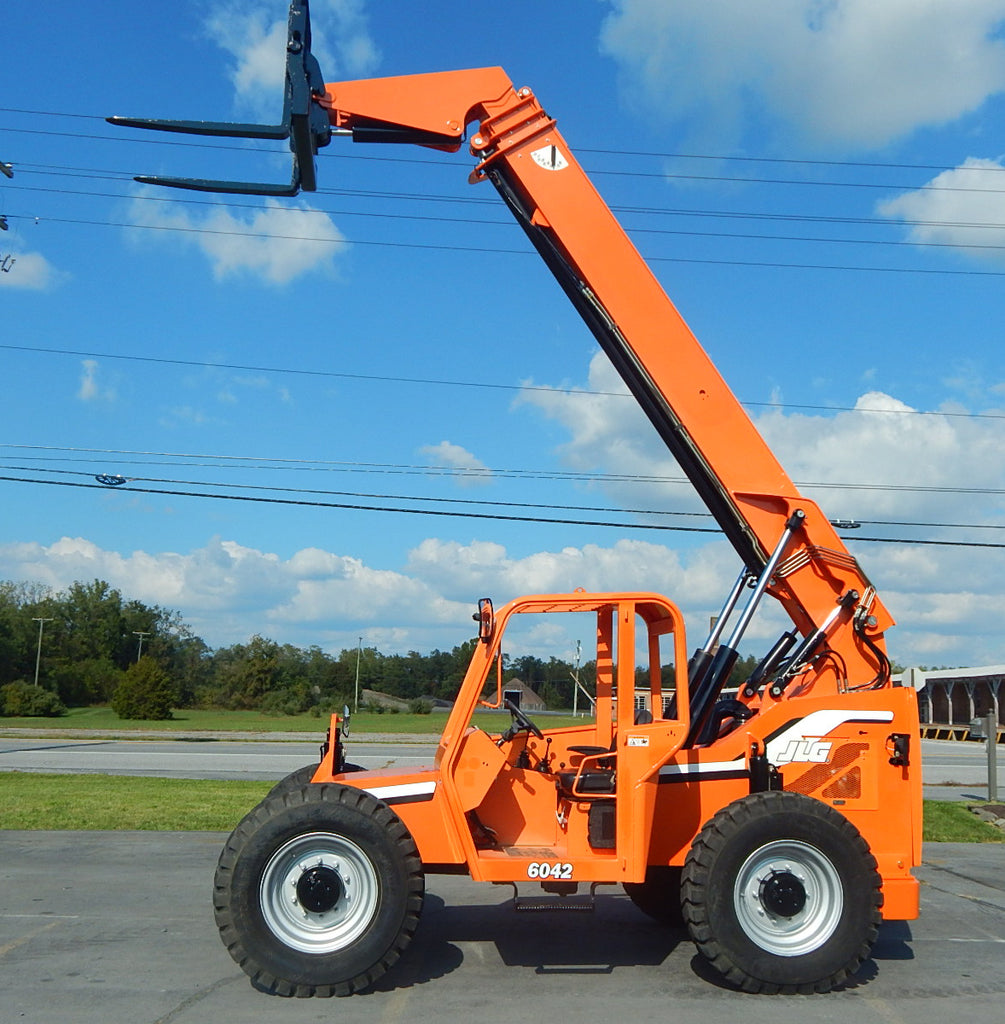 2013 SKYTRAK 6042 6000 LB DIESEL TELESCOPIC FORKLIFT TELEHANDLER ...
