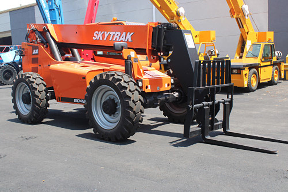 2016 SKYTRAK 8042 8000 LB DIESEL TELESCOPIC FORKLIFT TELEHANDLER ...