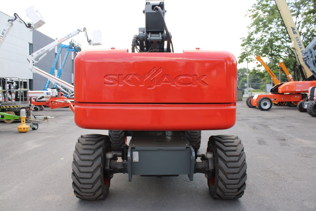 2020 SKYJACK SJ86T STRAIGHT BOOM LIFT AERIAL LIFT WITH JIB ARM 86' REA ...