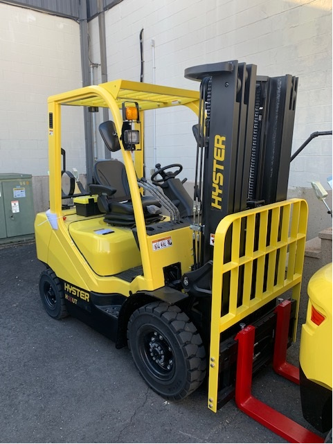 BRAND NEW 2023 HYSTER H50UT 5000 LB LP GAS FORKLIFT PNEUMATIC 85/189" 3 ...