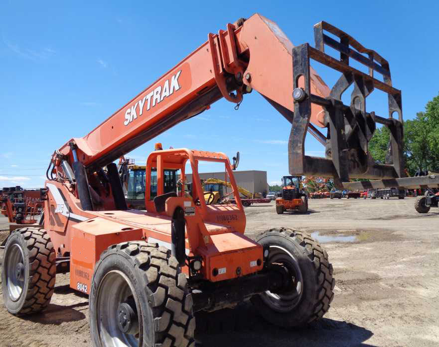 2013 JLG SKYTRAK 8042 8000 LB DIESEL TELESCOPIC FORKLIFT TELEHANDLER ...