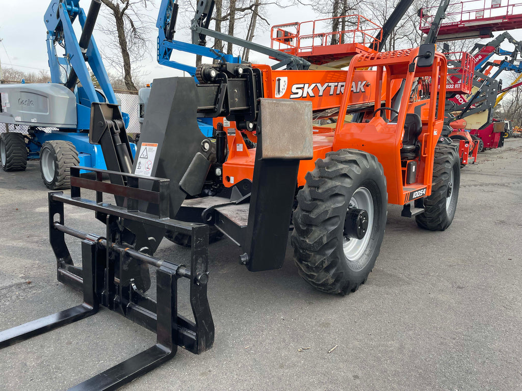 2016 SKYTRAK 10054 10000 LB DIESEL TELESCOPIC FORKLIFT TELEHANDLER 4WD ...