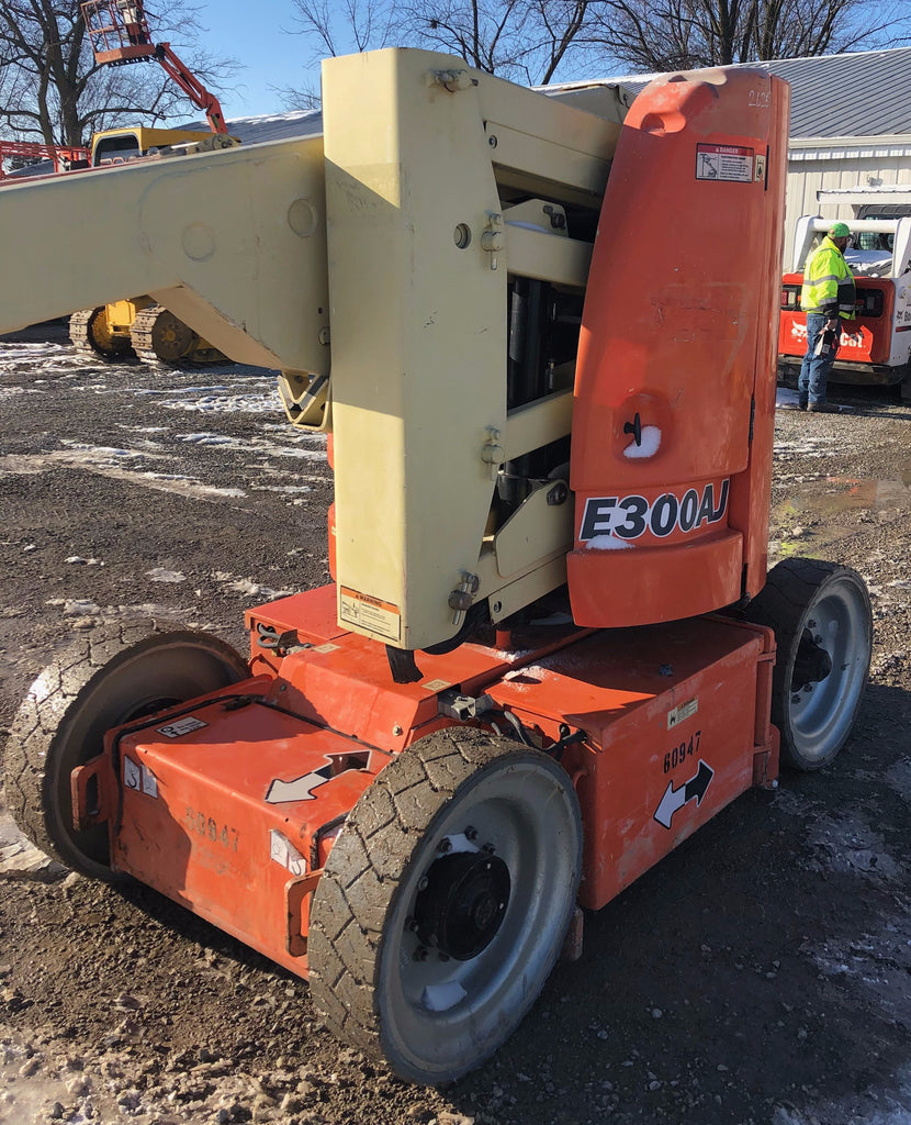 2007 JLG E300AJ ARTICULATING BOOM LIFT AERIAL LIFT 30' REACH ELECTRIC ...