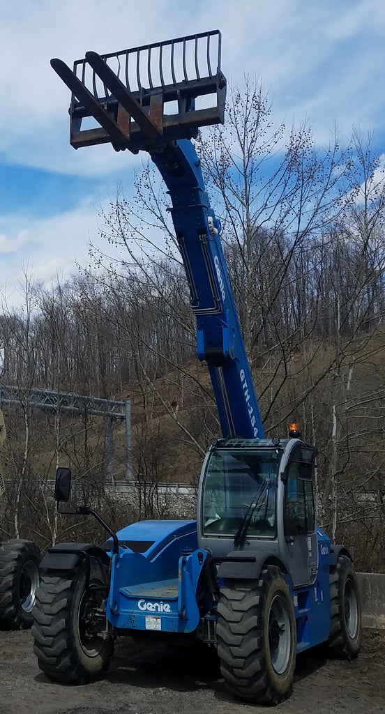 2014 GENIE GTH1544 15000 LB DIESEL TELESCOPIC FORKLIFT TELEHANDLER ...