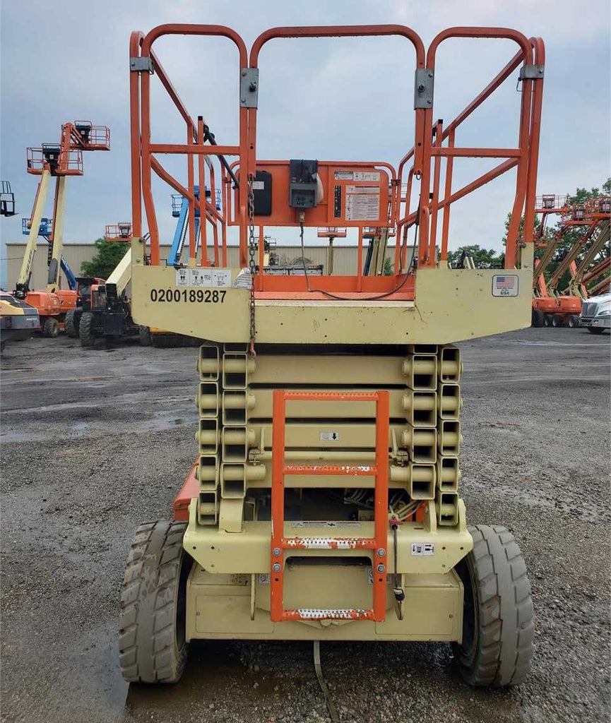 2007 JLG 4069LE SCISSOR LIFT 40' REACH ELECTRIC PNEUMATIC TIRES 280 ...