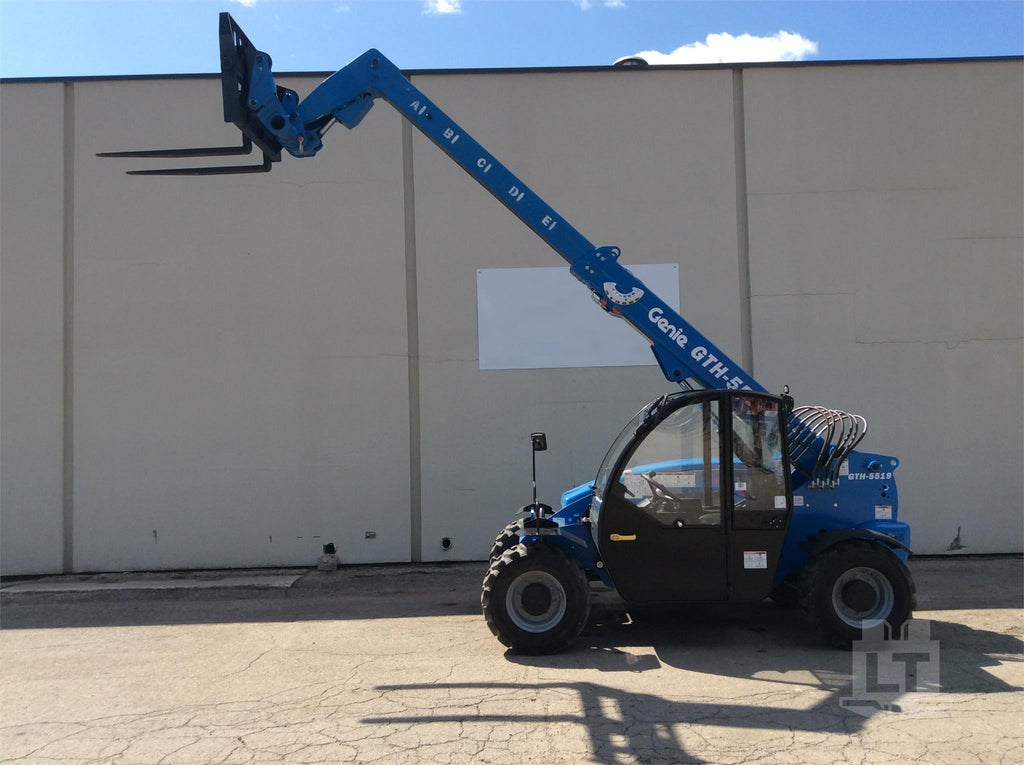 2019 GENIE GTH5519 5500 LB DIESEL TELESCOPIC FORKLIFT TELEHANDLER ...