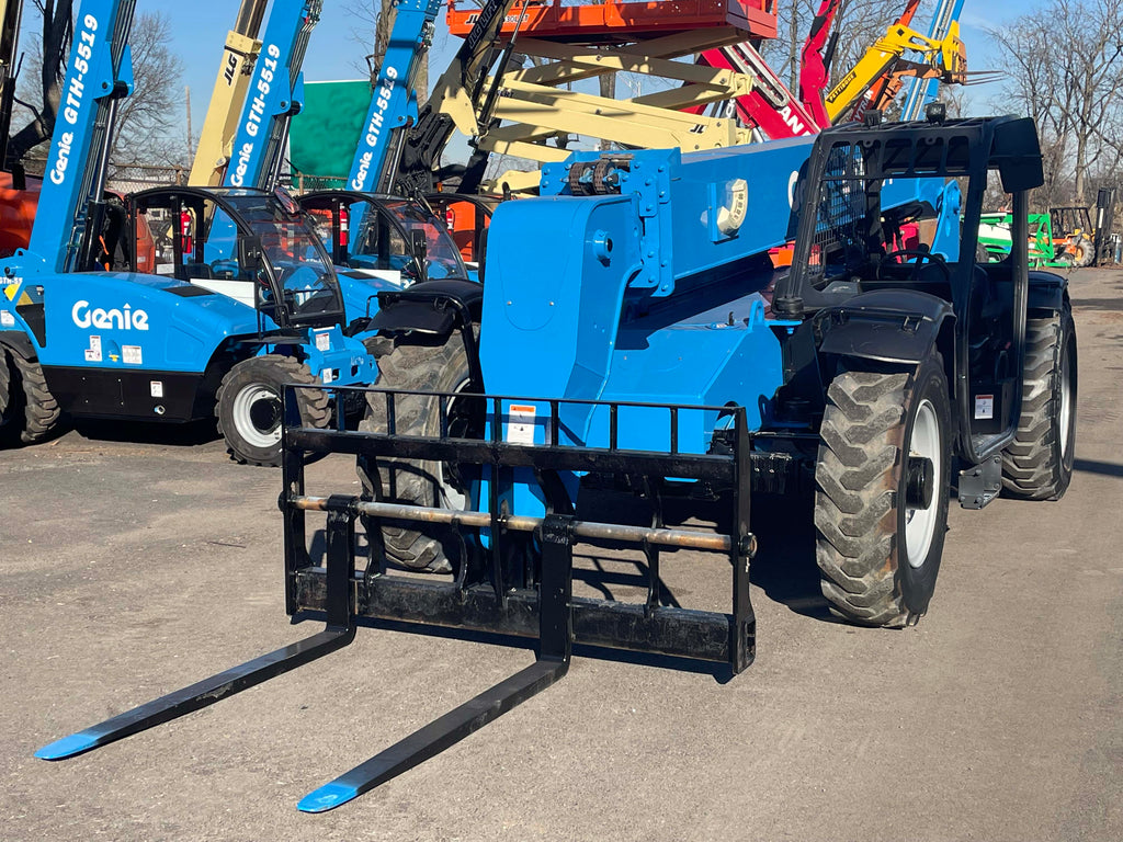 2015 GENIE GTH844 8000 LB DIESEL TELESCOPIC FORKLIFT TELEHANDLER ...