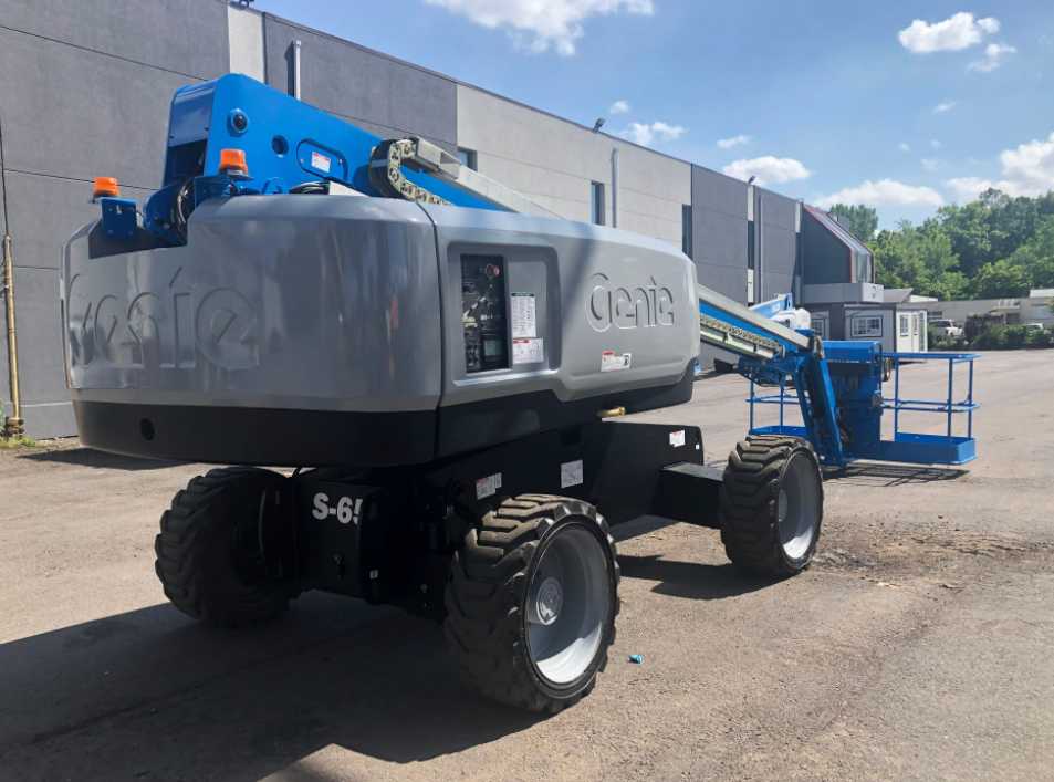2016 GENIE S65 TELESCOPIC BOOM LIFT AERIAL LIFT 65' REACH DIESEL 4WD 2 ...