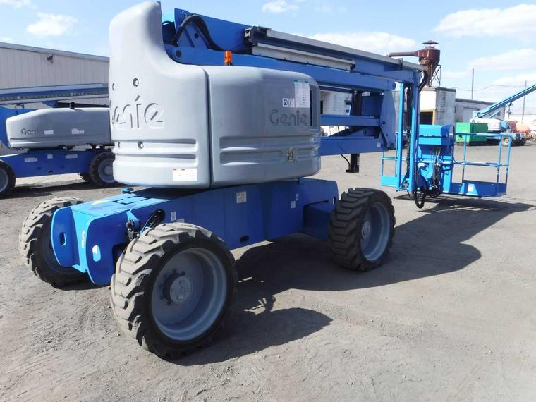2011 GENIE Z60/34 BOOM LIFT 60' REACH DEUTZ DIESEL 4X4 2685 HOURS STOC ...
