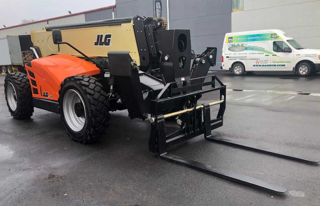 2016 JLG 1255 12000 LB DIESEL TELESCOPIC FORKLIFT TELEHANDLER PNEUMATIC ...