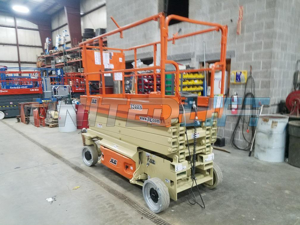 2011 JLG 3246ES SCISSOR LIFT 32' REACH ELECTRIC SMOOTH CUSHION TIRES 5 ...