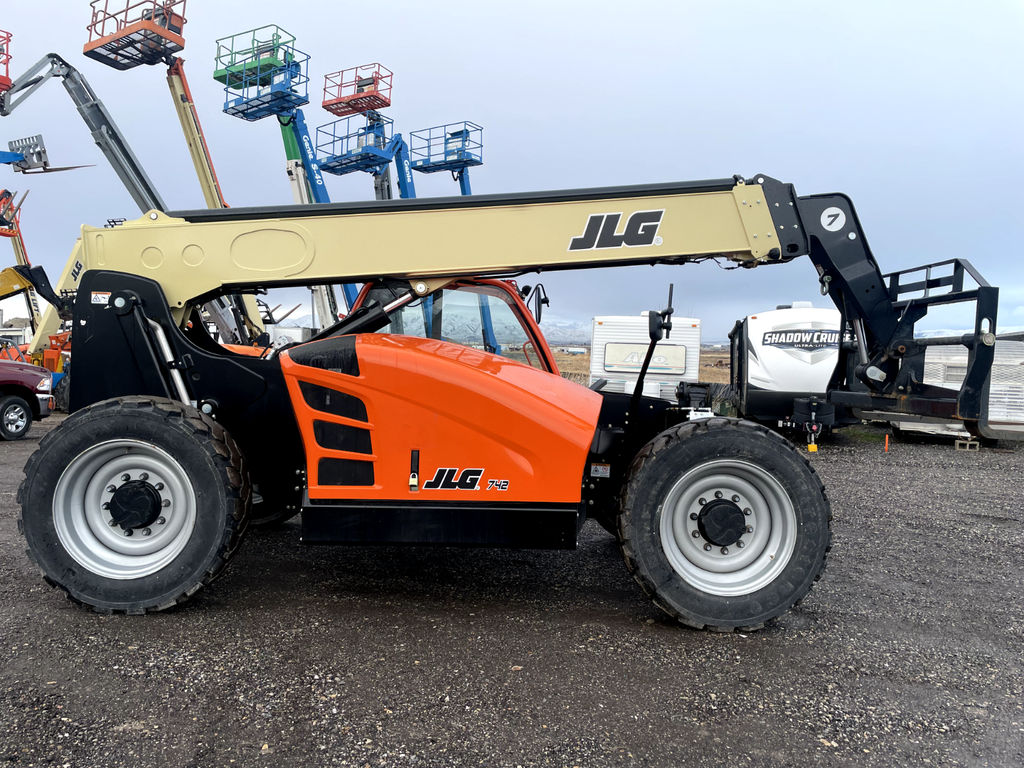 2022 JLG G7-42 7000 LB DIESEL TELESCOPIC FORKLIFT 4WD OPEN CAB 95 HOUR ...