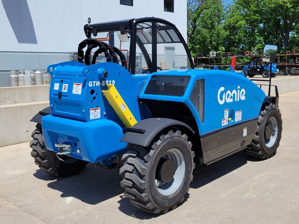 2023 GENIE GTH5519 5500 LB DIESEL TELESCOPIC FORKLIFT TELEHANDLER ...