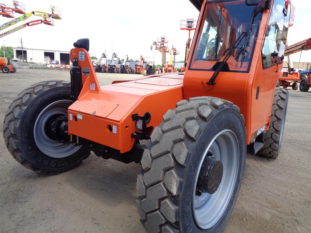 2019 SKYTRAK 6042 6000 LB DIESEL TELESCOPIC FORKLIFT TELEHANDLER ...