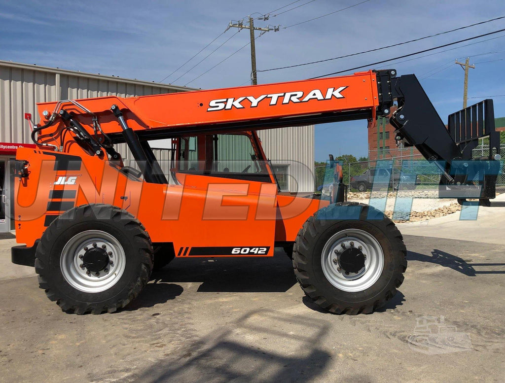 2019 SKYTRAK 6042 6000 LB DIESEL TELESCOPIC FORKLIFT TELEHANDLER ...